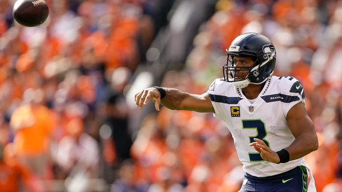 Aaron Rodgers, Russell Wilson moves alter QB market, plus another ...