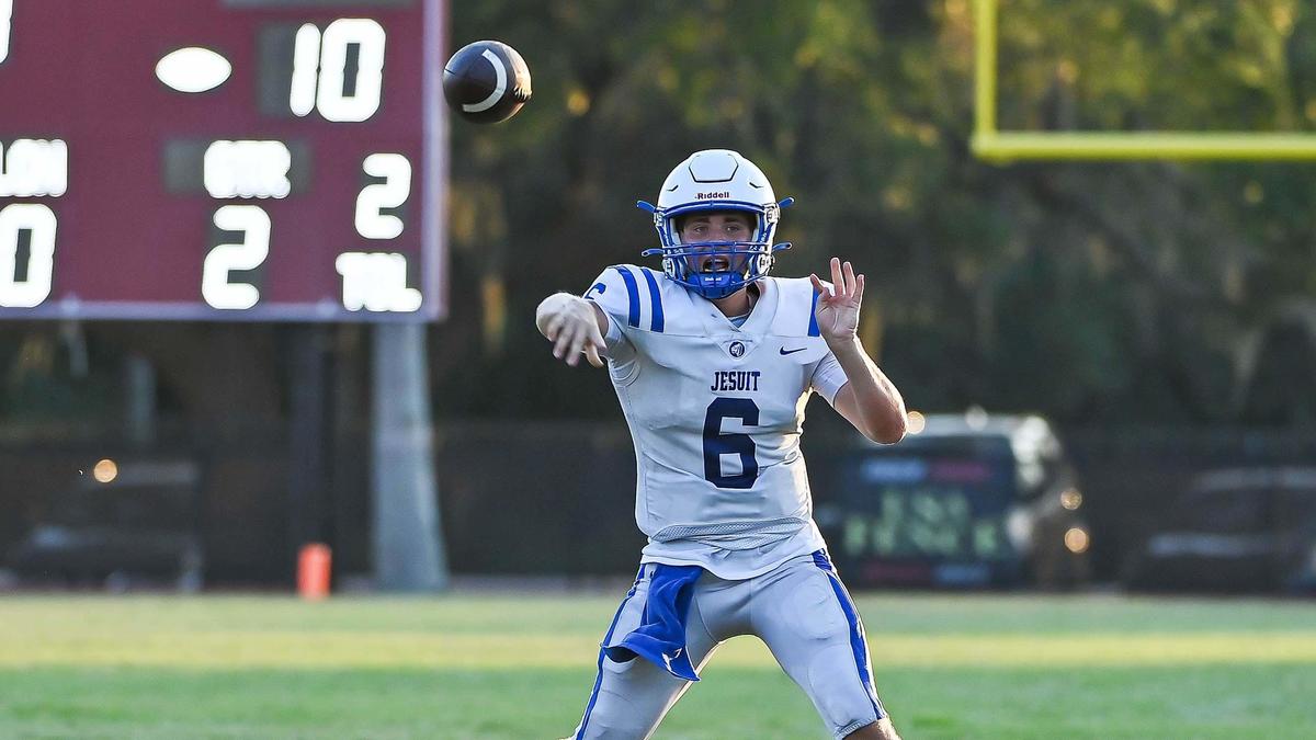 2022 Preseason MaxPreps Top 25 high school football rankings: No. 17 Tampa Jesuit - CBSSports.com