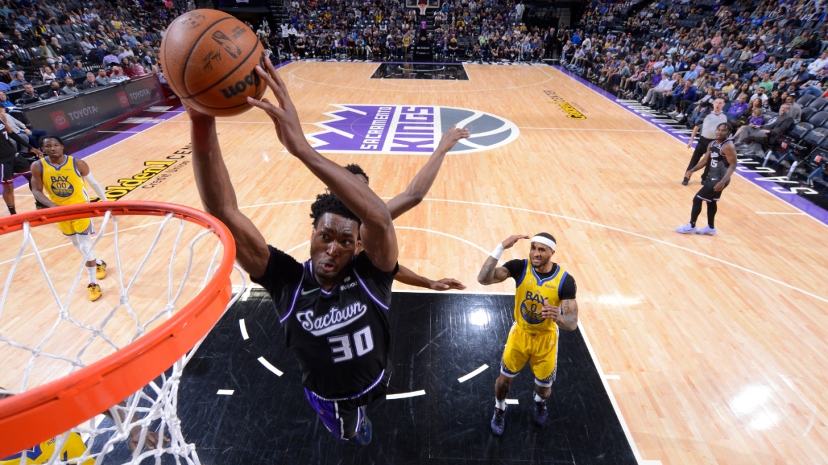 NBA free agency: Lakers bring back former center Damian Jones on a two ...