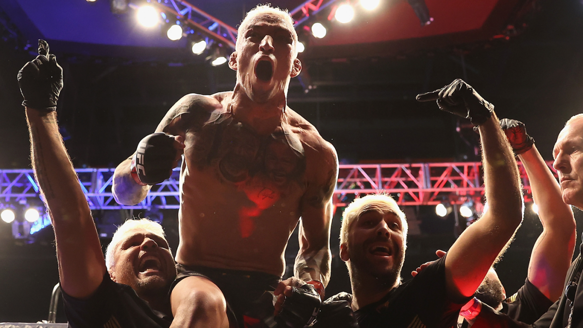 Already free of the 'quitter' label, Charles Oliveira has another ...