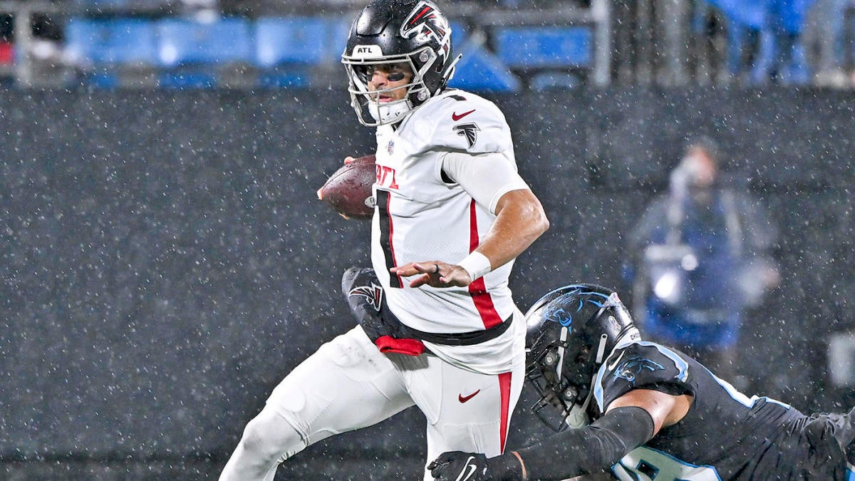 Falcons' Arthur Smith never considered benching Marcus Mariota for ...