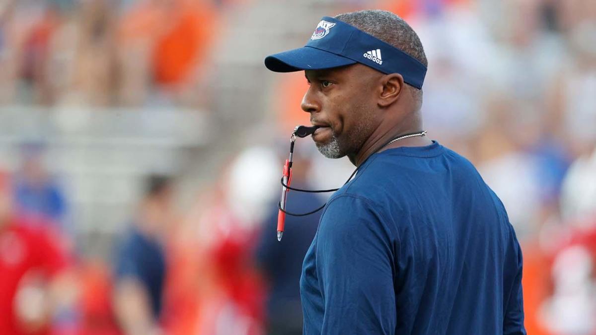 FAU fires Willie Taggart: Owls move on from coach after 15-18 record ...