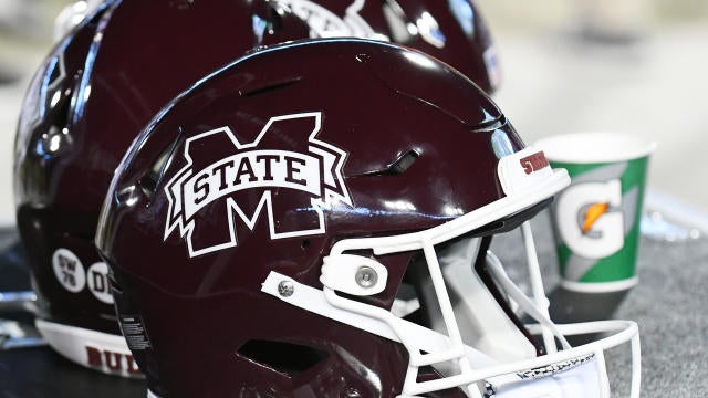 Bulldog De'Monte Russell talks Bulldog defense in Jeff Lebby's first ...