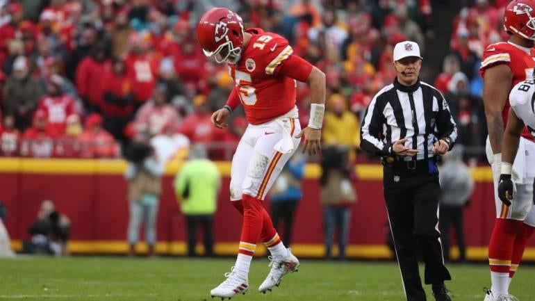 Most head-scratching moments from NFL divisional round: Patrick Mahomes ...