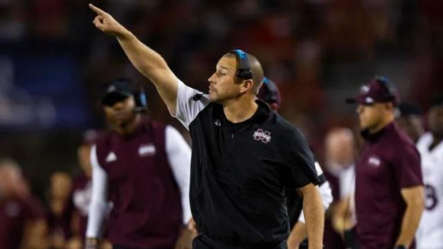 Arnett previews Maroon and White game
