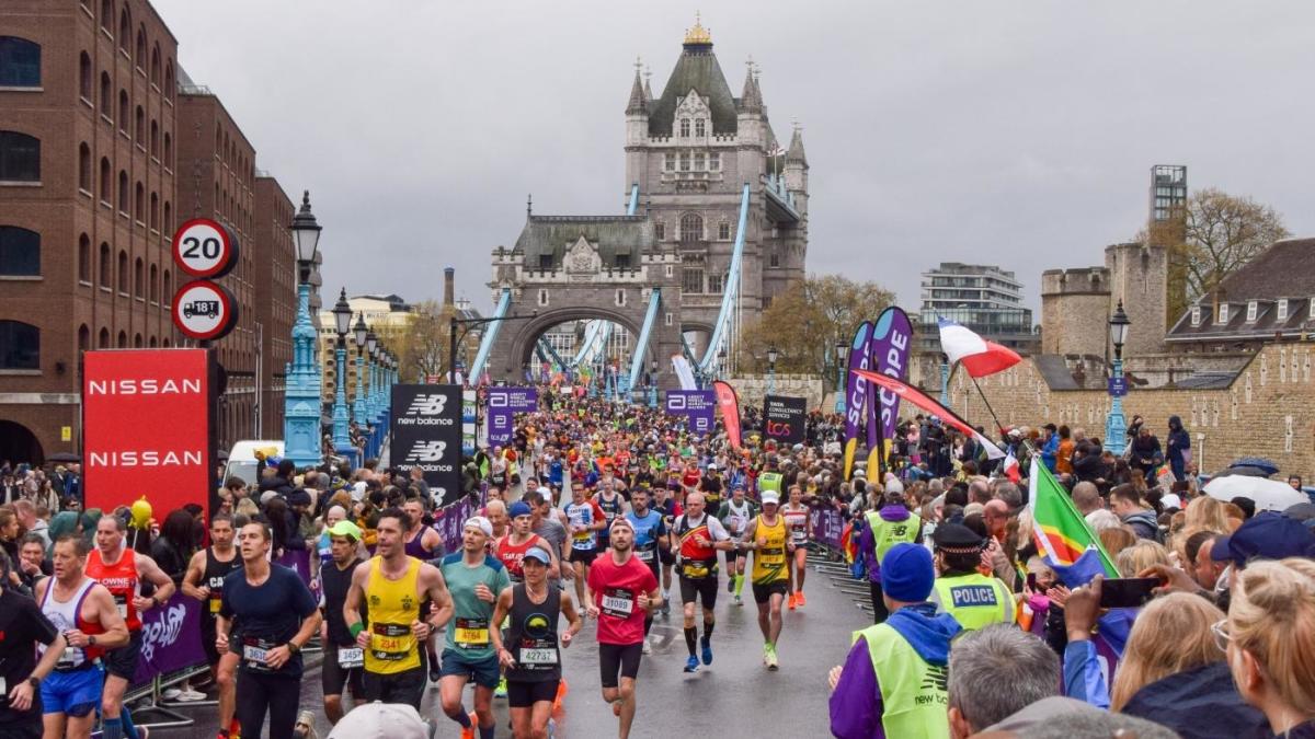 London Marathon runner Steve Shanks dies on his way home after ...