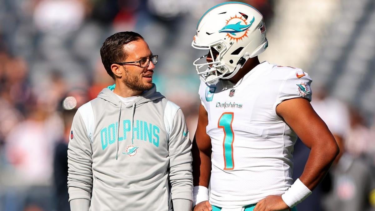 Mike McDaniel incorporates martial arts into Dolphins QB drills after ...