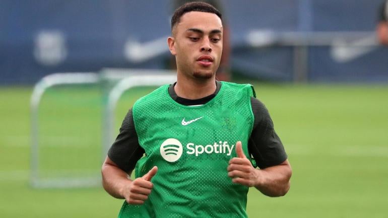 USMNT's Sergino Dest could have second chance at Barcelona and can't ...