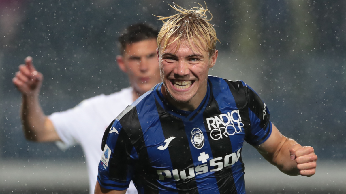 Manchester United acquire Rasmus Hojlund from Atalanta in deal worth ...