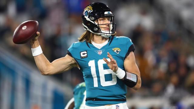 Trevor Lawrence Considered Day-To-Day With Knee Injury