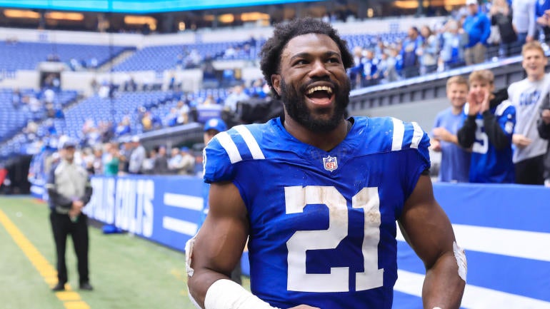 Colts' Zack Moss ready to take over lead running back role once again ...