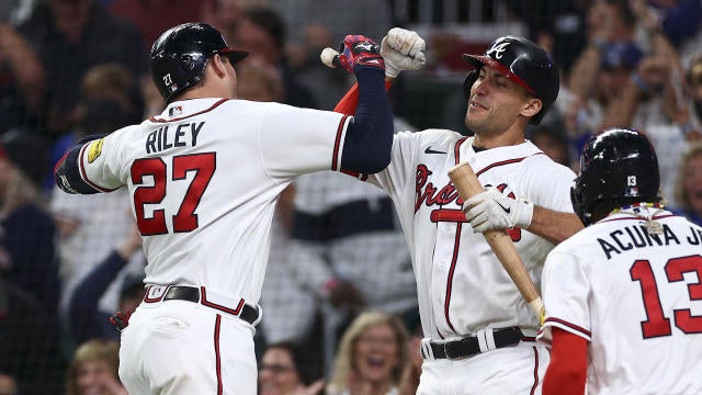 Braves Draw Even With Phillies After Phantasic Finish