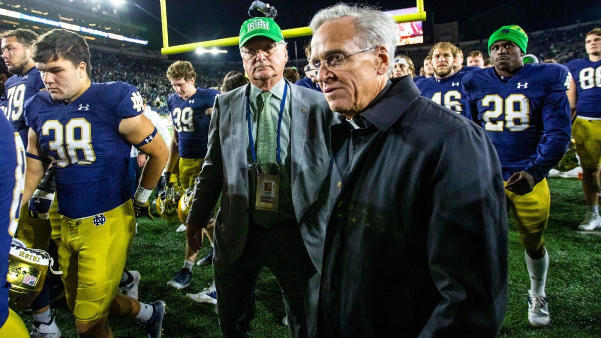 Notre Dame's John Jenkins stepping down: Longtime school president, CFP ...