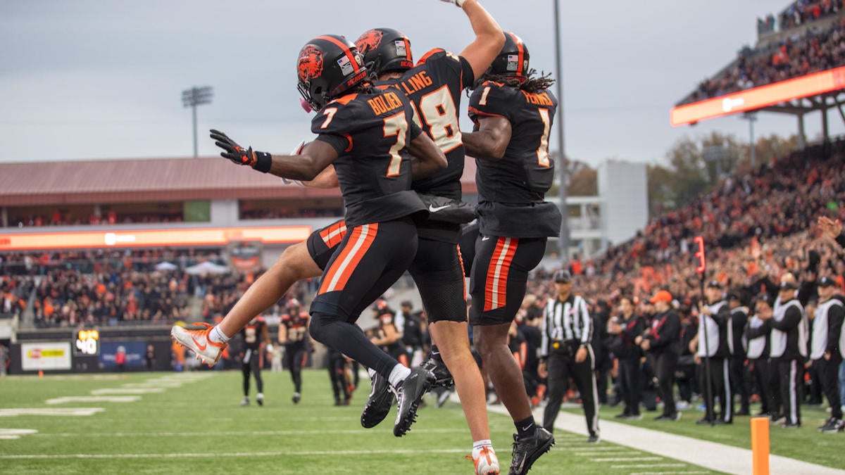 Week 7 CFB Highlights: No. 18 UCLA at No. 15 Oregon State - CBSSports.com