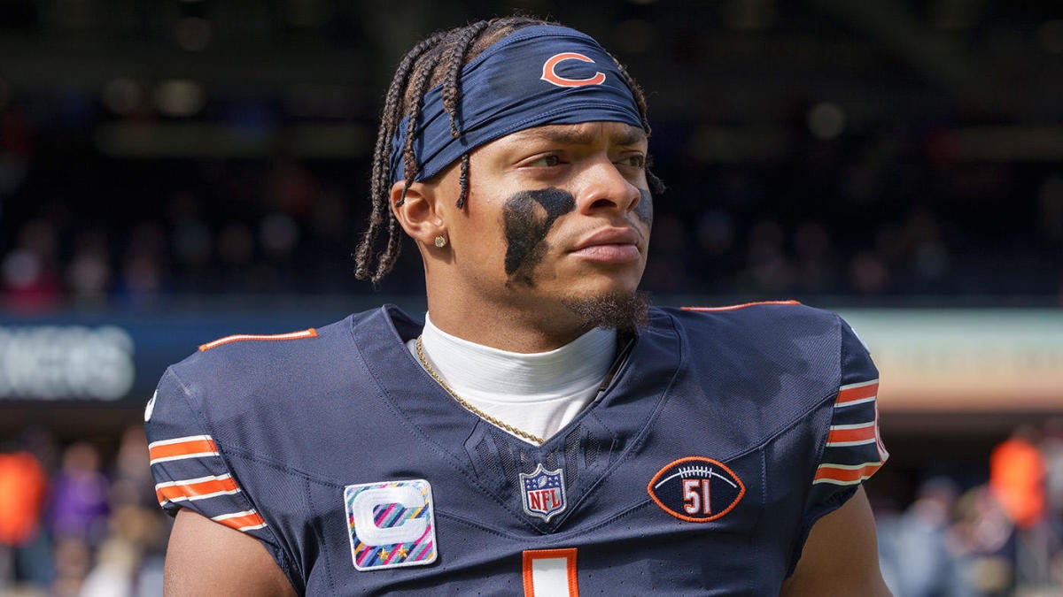 Bears' Justin Fields to avoid injured reserve for now; team hopeful QB ...