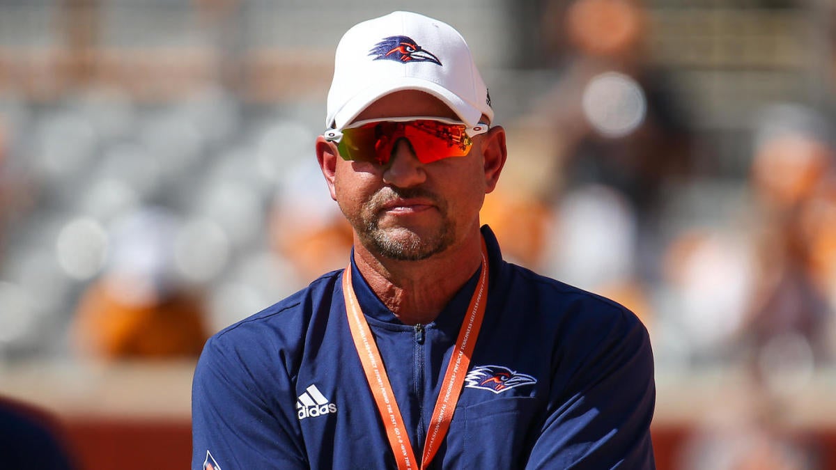 UTSA coach's motivational plan using rat traps backfires: 'It looks ...
