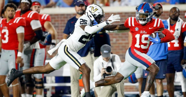 Dayton Wade shares the moment he realized he earned a scholarship ...