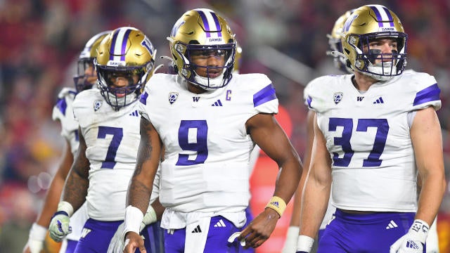 Washington-USC highlights: No. 5 Huskies, Penix win wild shootout with ...