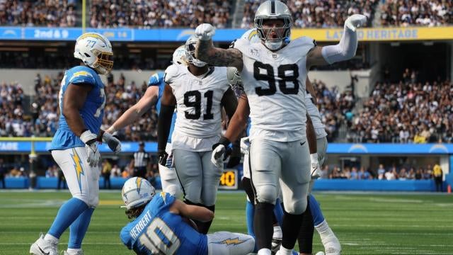 Week 10 NFL Picks: Jets at Raiders, O/U 36.5