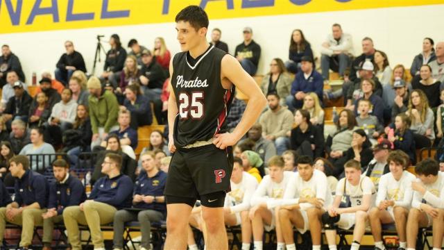 Nebraska's Fred Hoiberg talks 2024 signees Nick Janowski and Braden Frager