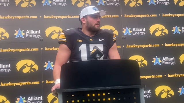 Iowa defensive end Joe Evans talks leadership, growth that led to Big ...