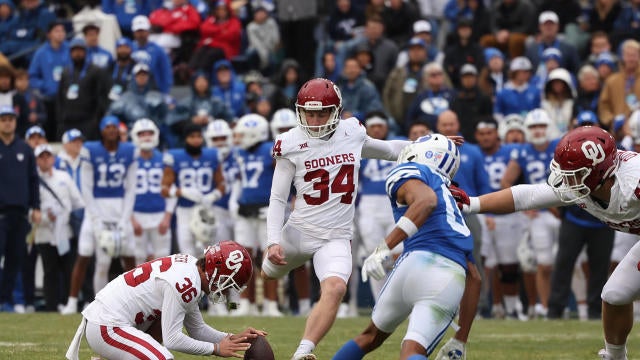 Brent Venables on Oklahoma's kicking struggles