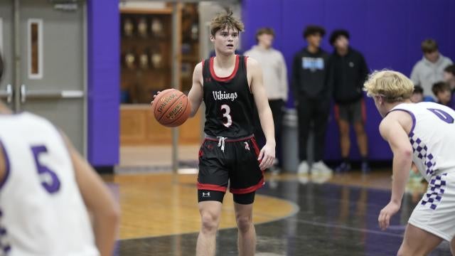 2026 Guard Josh Manchester Goes For 30 Points