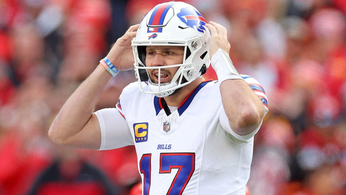 Chiefs vs. Bills score: Buffalo keeps playoff hopes alive, upsets ...