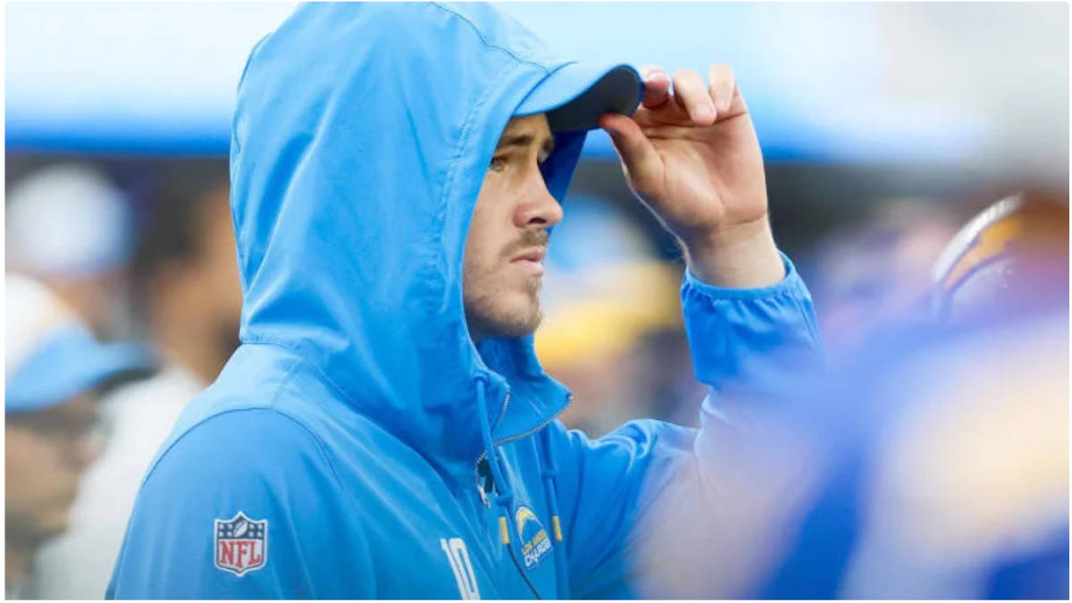 Chargers QB Justin Herbert out for rest of 2023 season after breaking ...