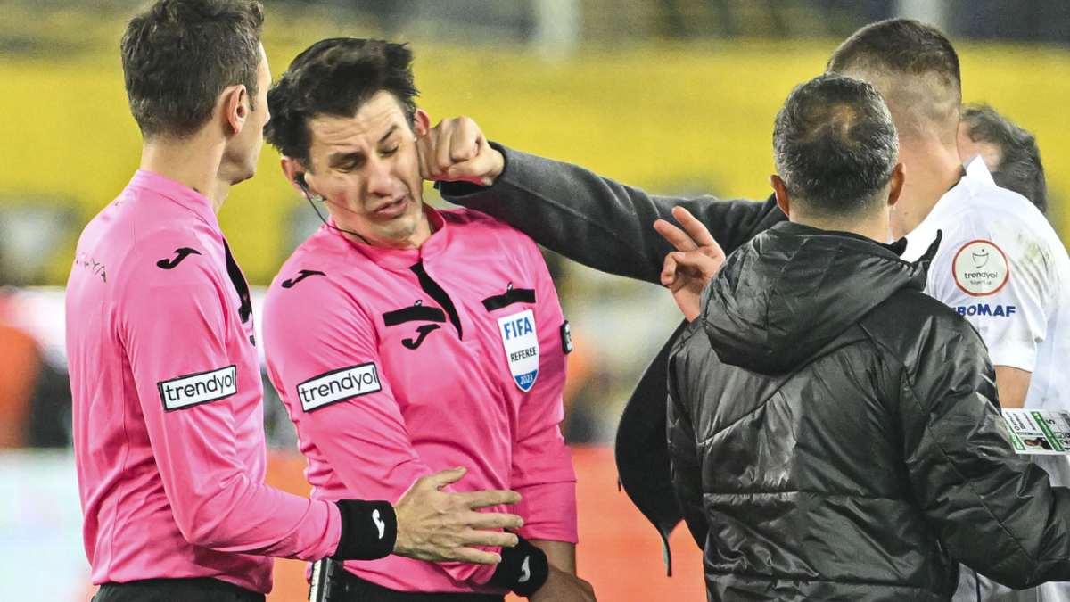 Turkey suspends league after MKE Ankaragucu president assaults referee ...