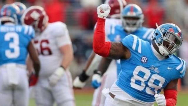 JJ Pegues talks decision to come back for another Ole Miss season ...