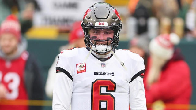 Buccaneers Stay Atop NFC South With Win Over Packers