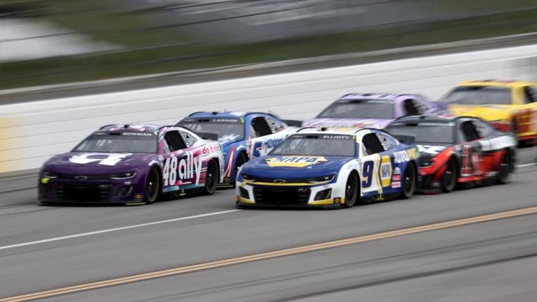 NASCAR Christmas wish list: What the top drivers, teams are wishing for ...