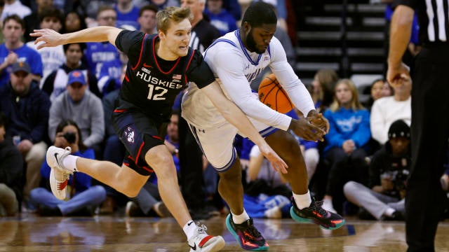 Reaction: No. 5 UConn falls at Seton Hall in Big East opener | Highlights