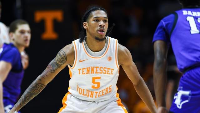 Full-Court Press: No. 8 Vols beat Tarleton State