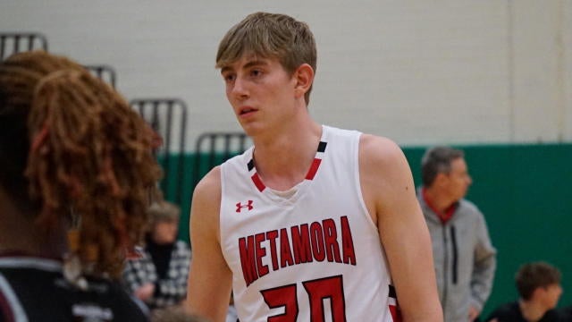 Iowa four-star signee Cooper Koch scores 24 points in win over Fenwick ...