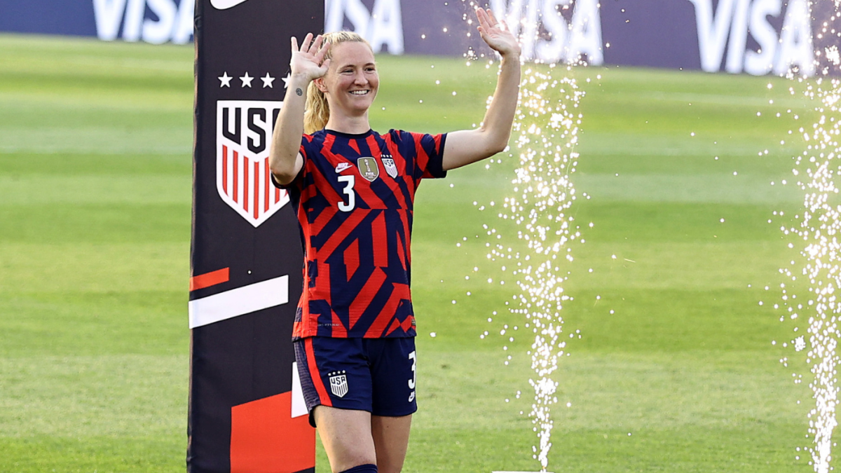 Sam Mewis retires: USWNT midfielder exits as one of the most ...