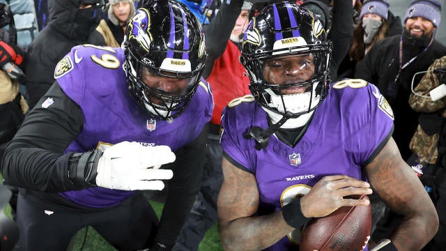 King Lamar makes playoff history as Ravens advance to AFC Championship Game