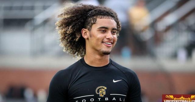 Auburn hosts 5-star USC QB commit Julian "JuJu" Lewis on important ...