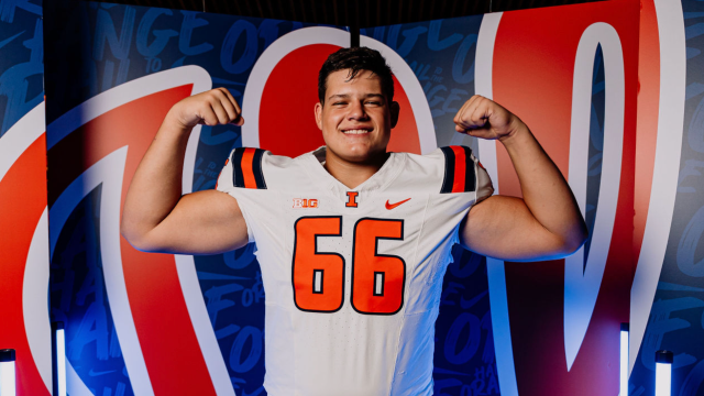 Reaction: Three-star 2025 OL Michael McDonough commits to Illini