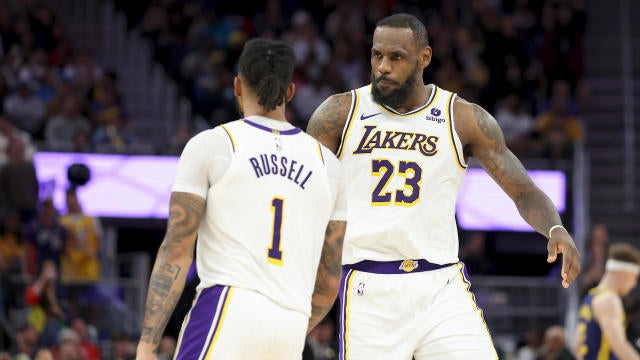 Highlights: Wild Finish In LA Sees Lakers Top Warriors