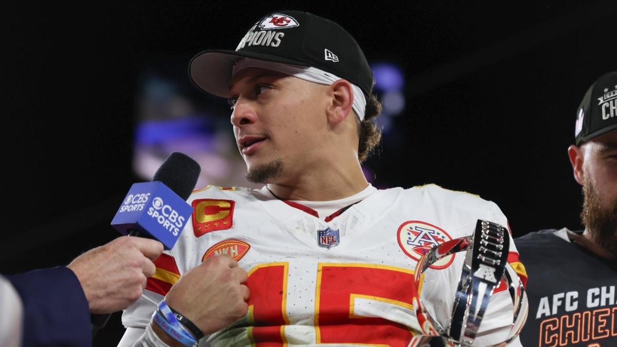 LOOK: Patrick Mahomes jokes about showing his 'dad bod' in locker room ...