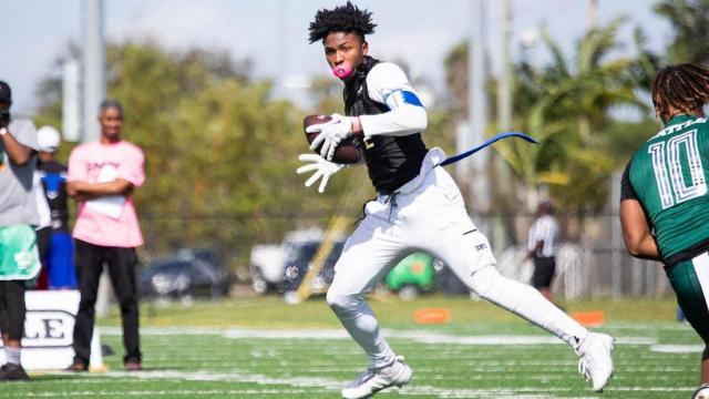 2025 Five-Star Reveal: No. 4 - Dakorien Moore | College Football Recruiting Show