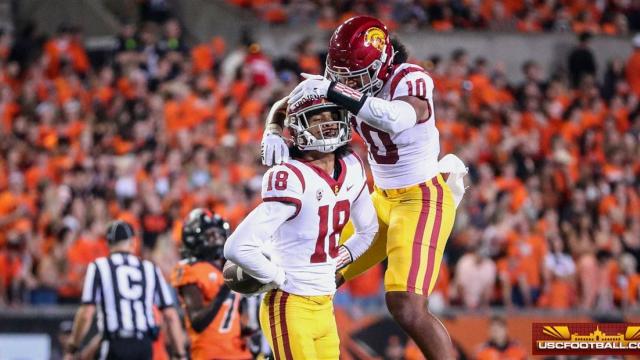 USC DC D'Anton Lynn says Eric Gentry can play all three linebacker ...