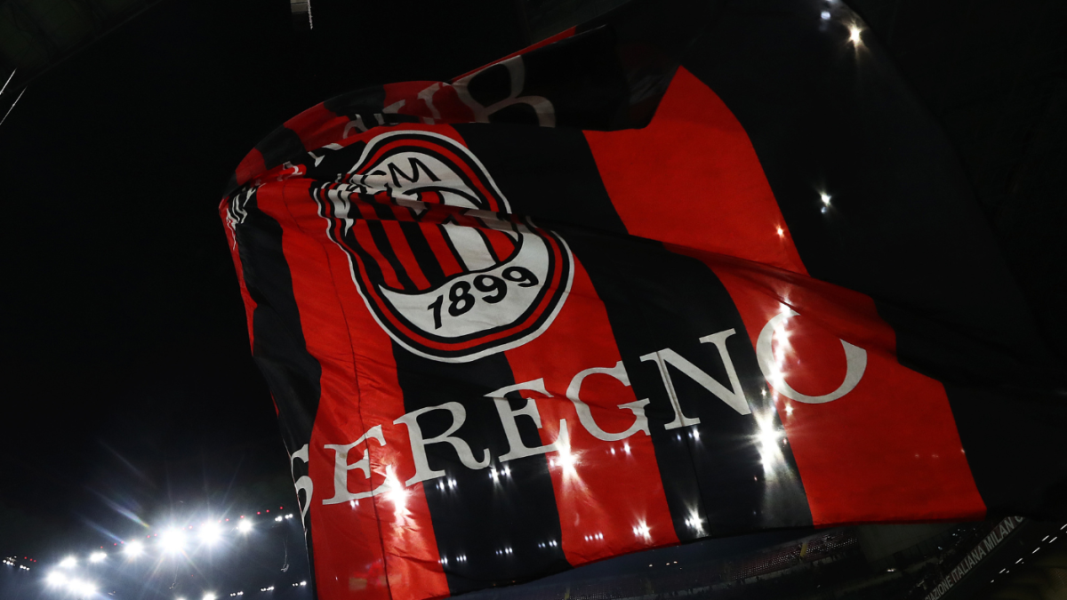 AC Milan CEO Giorgio Furlani and former CEO Ivan Gazidis being ...