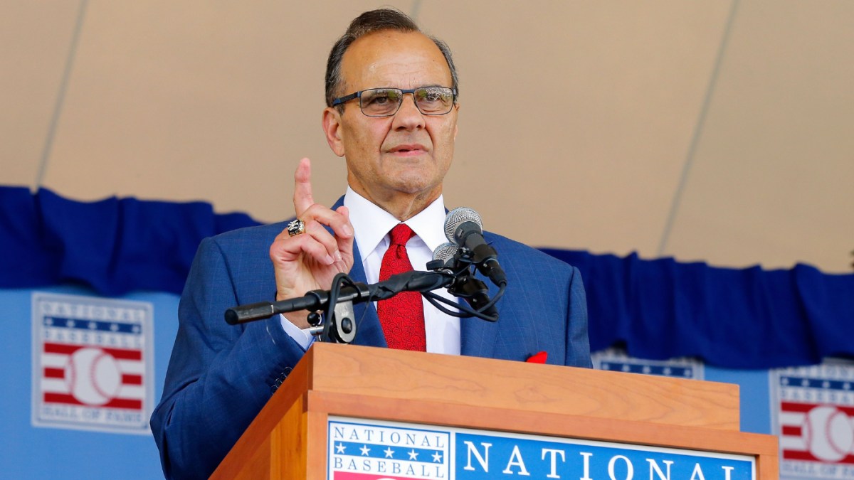 WATCH: Joe Torre visits Yankees spring training, executes pitching ...