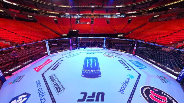 Early Edge: SportsLine's Danny Vithlani is locking in his Main Card ...