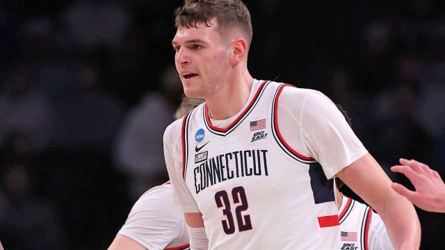 Final Four: No. 4 Alabama vs. No. 1 UConn - Key Matchup Final Four: No. 4 Alabama vs. No. 1 UConn - Key Matchup