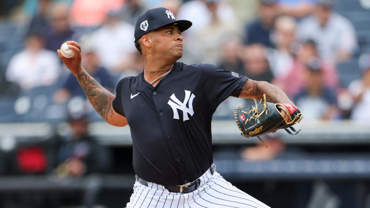 Yankees name Luis Gil No. 5 starter to begin season: Righty will fill ...