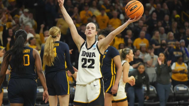 NCAAW 2nd Round Highlights: No. 8 West Virginia vs. No. 1 Iowa